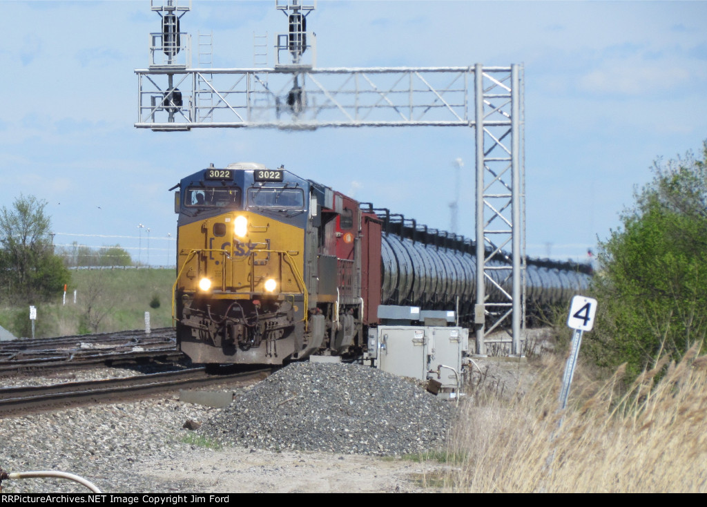 CSXT 3022